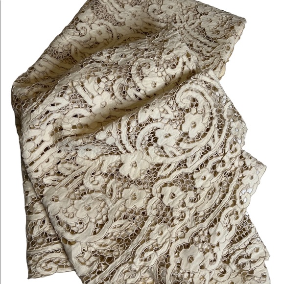 Unknown | Dining | Vintage Intricate Cutwork Linen Tablecloth | Poshmark